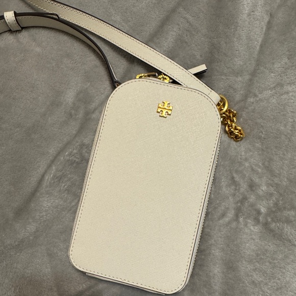 Tory Burch | Bags | Tory Burch Emerson Phone Crossbody | Poshmark